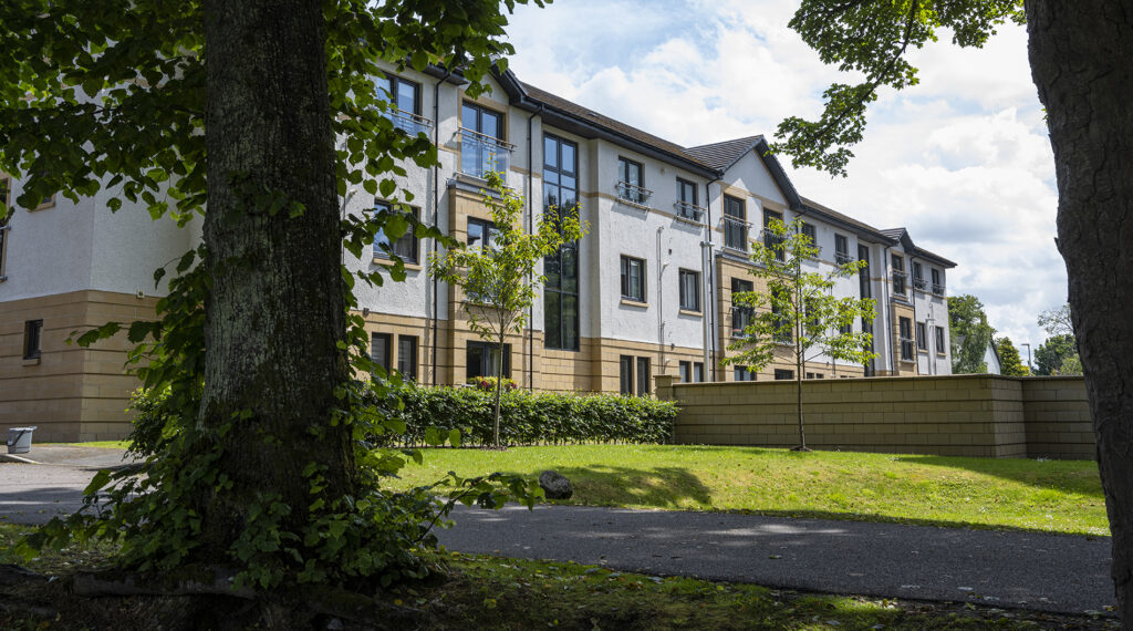 Hedgefield Two Bedroom Apartments - Inverness City Suites